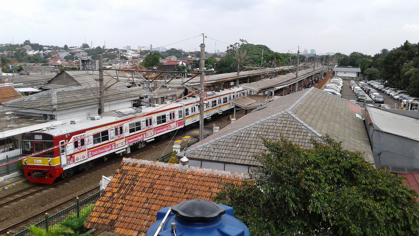~: Jakarta Bogor Naik Kereta KRL Commuterline