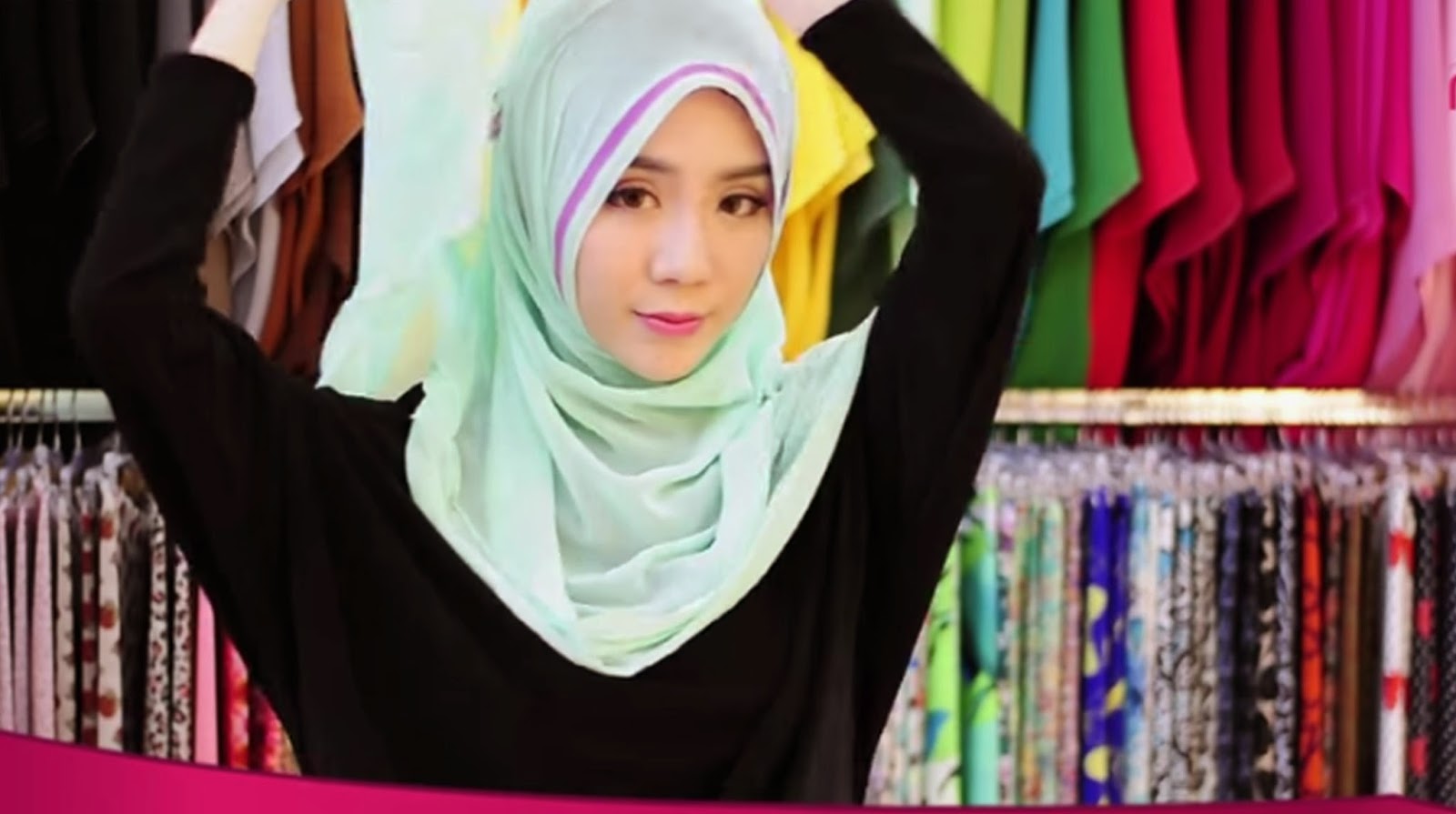 Fesyen Muslimah Terkini: Neng Geulis Hijab Tutorial 12 Neda Halfmoon by ...
