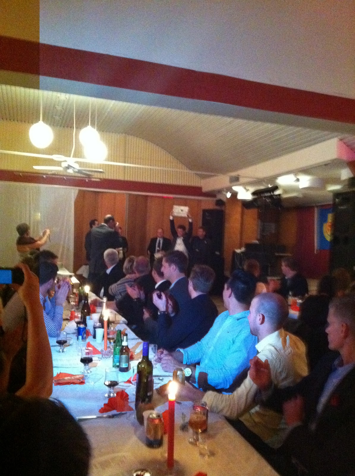 Amanda: Årsfest + kalas + mys