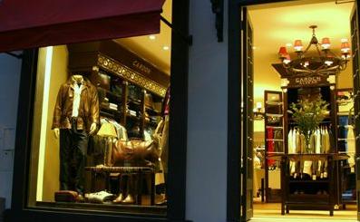 Alta moda en Argentina: CARDON / Nuevo local en San Carlos de Bariloche
