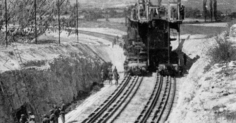 daily timewaster: German super-heavy cannon Gustav (800 mm caliber ...