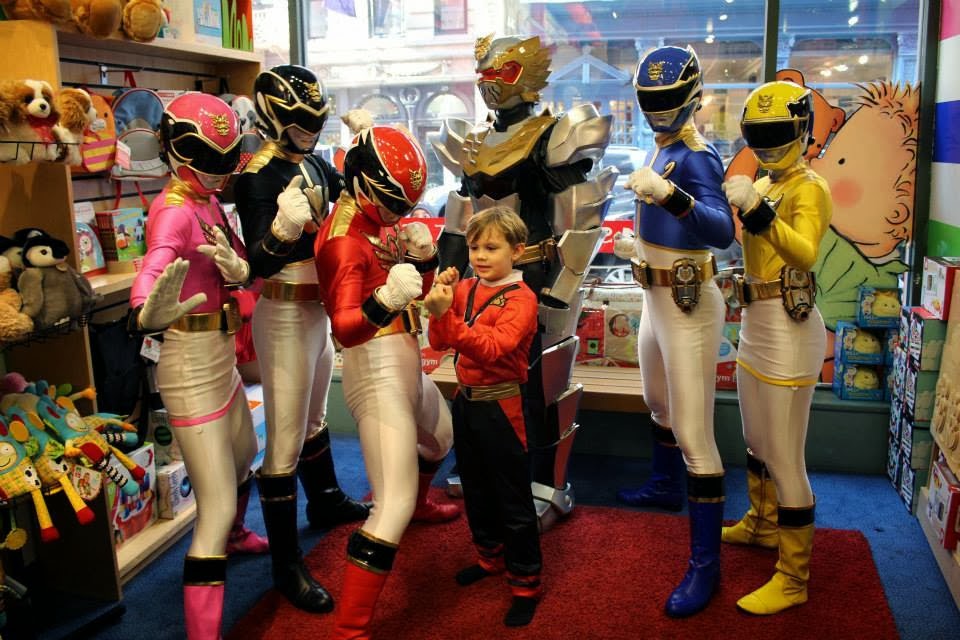 Henshin Grid: Power Rangers Megaforce and Robo Knight hit NYC