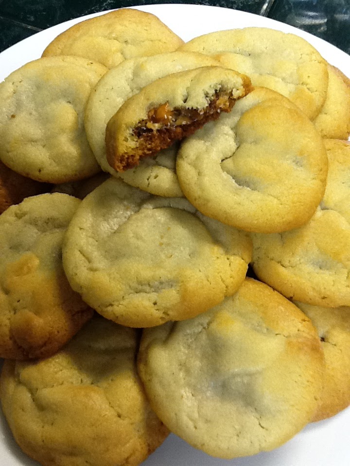 The Ranch Kitchen: Snickers Cookies