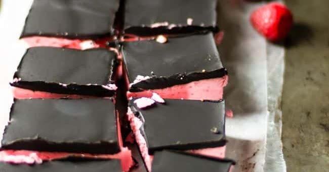 CHOCOLATE RASPBERRY CANDY BARS - FOOD AND DRINK
