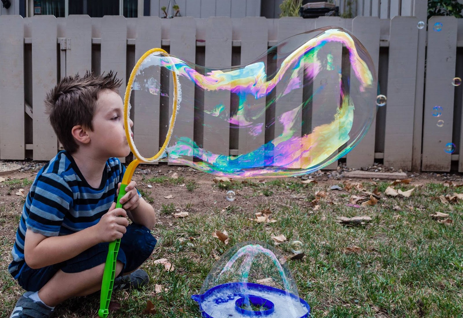 Best Bubble Recipe – Green Kid Crafts