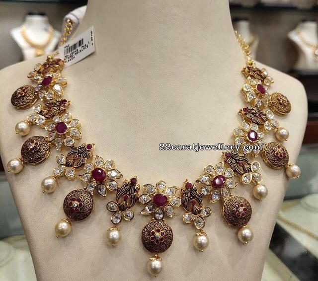 Black Polish Antique Floral Necklace - Jewellery Designs