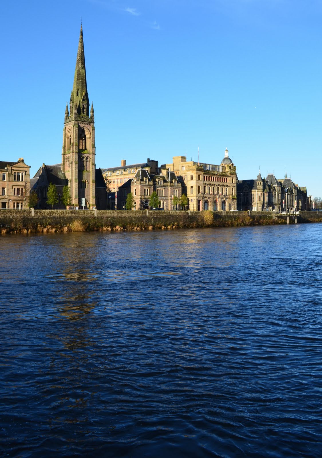 Tour Scotland: Tour Scotland Photographs River Tay Perth Perthshire ...