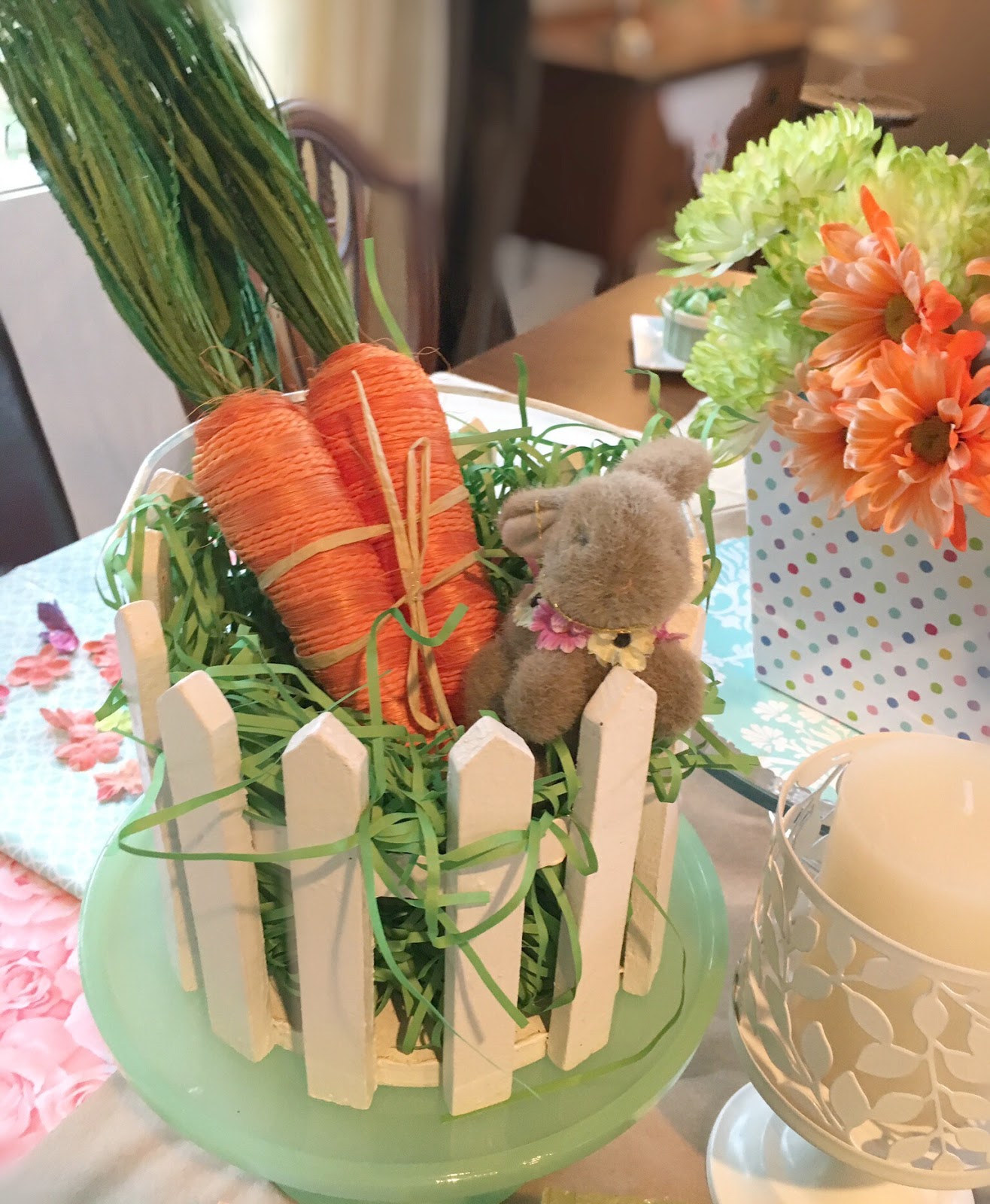 DesignsandEvents: Whimsical Easter Tablescape