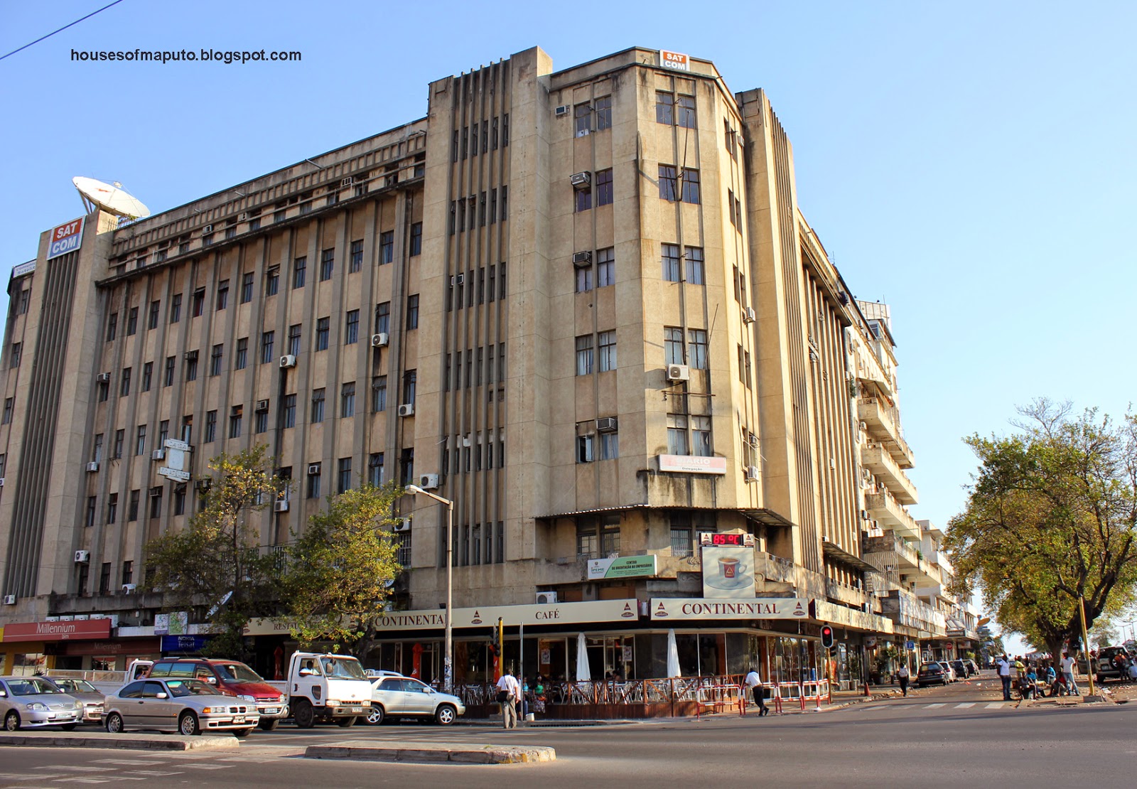 Prédio Santos Gil na Baixa de Maputo dos anos 50