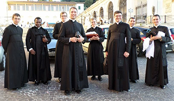 Imaginería religiosa "San Juan de Dios": El hábito Jesuita.