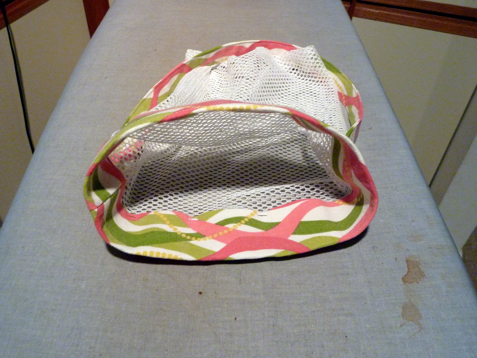 Sticks & Stitches: Beach Comber Bag Tutorial