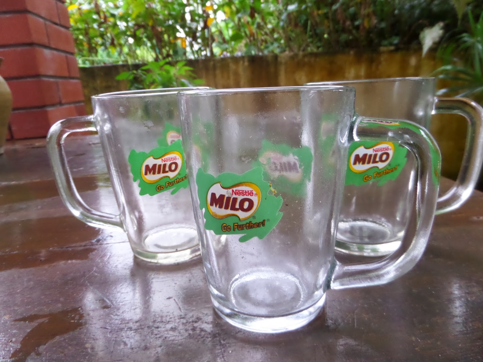 galleria pinggan lama: MILO MUGS