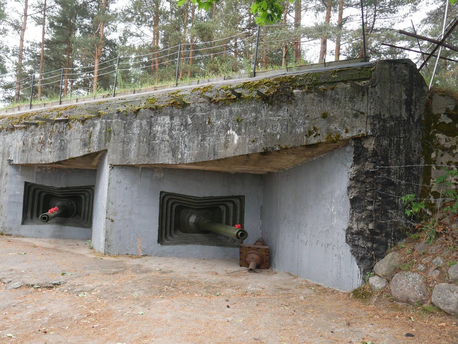 Walking the Battlefields: The Anatomy of a Soviet Bunker (1941-44)