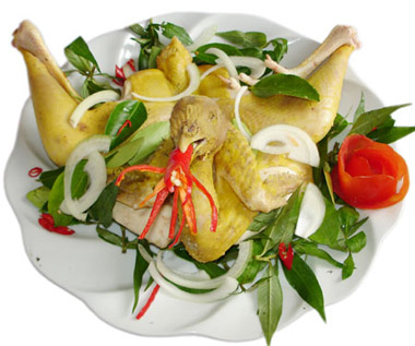 Món ngon đa dạng: Gà Hấp Rau Râm