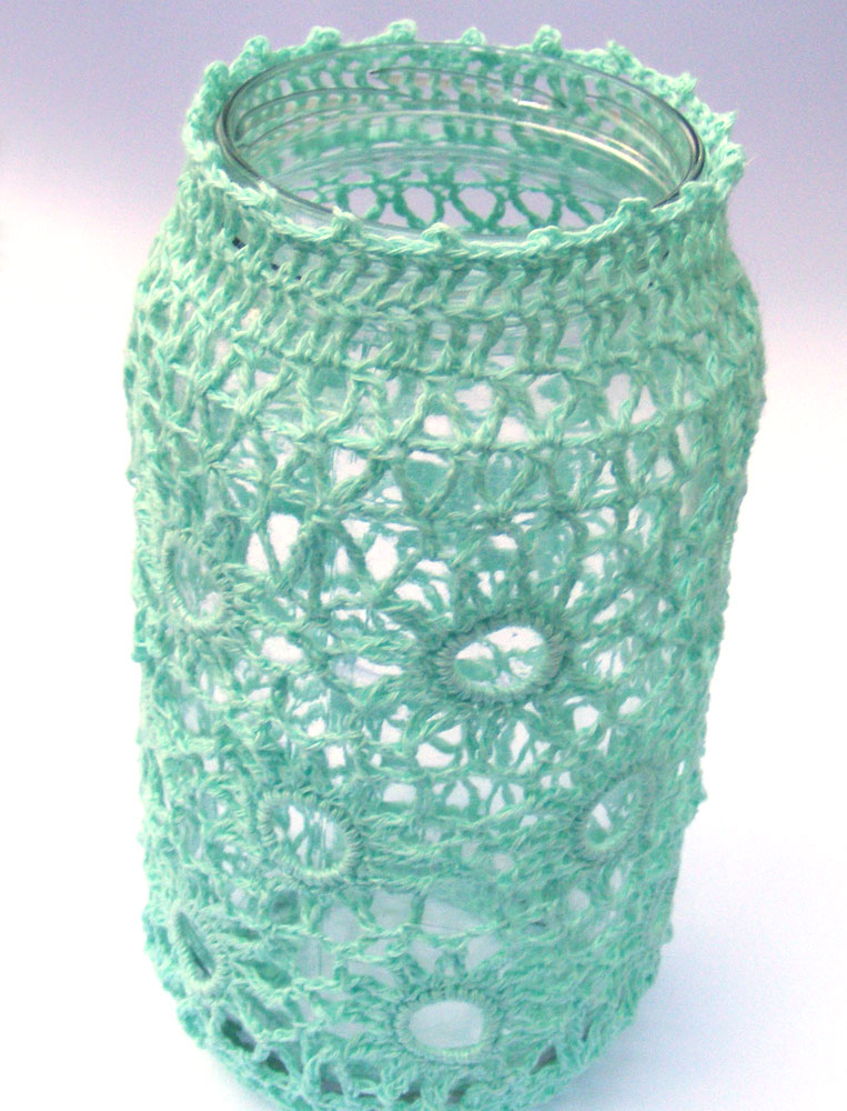 Sooz Jewels: Holey Suns crochet jar covers