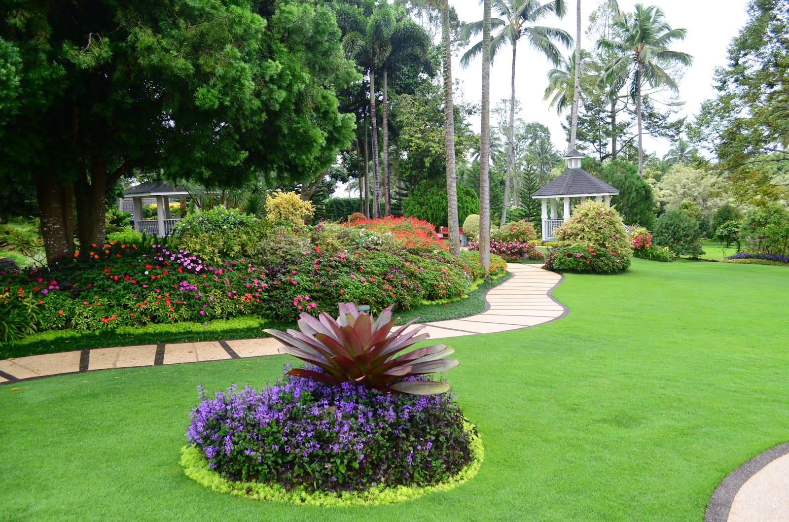 Mindanao Today: The KJC Prayer Mountain, Tamayong, Davao City