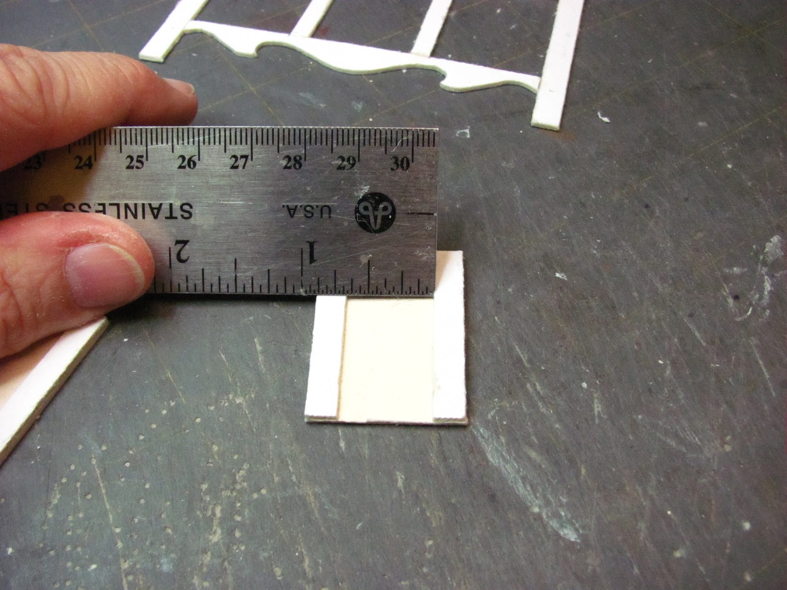Dollhouse Miniature Furniture - Tutorials | 1 inch minis: 1 INCH SCALE ...