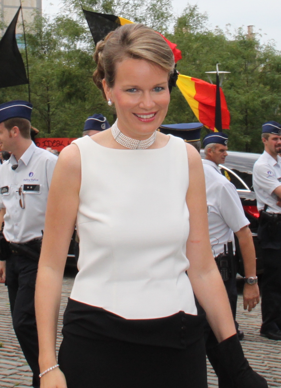 Queen Mathilde: Jewels: Diamond Bracelets