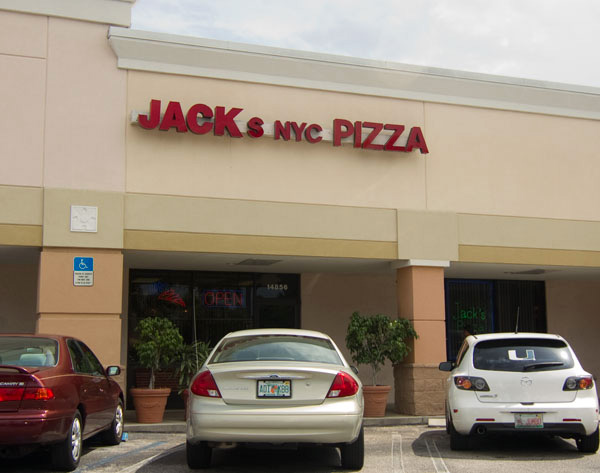 Delray Dining With Nathy: Jack’s pizzeria and Italian Restaurant-A view