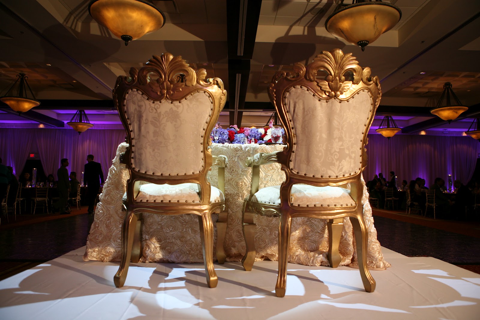 FTK~KONNECT EVENTS: Love Seats - Reception Alert!