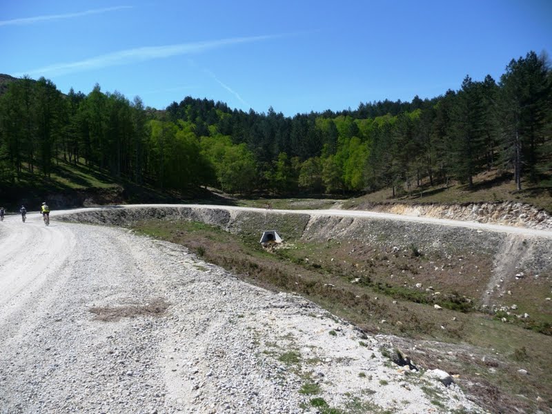 BiKeNaTuRaS: PELA CABREIRA À PROCURA DA NASCENTE DO RIO AVE...