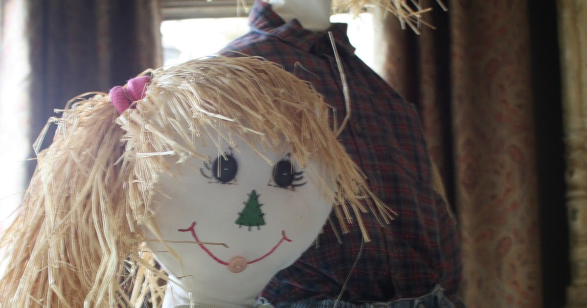 All Things Beautiful: Tabletop {Keepsake} Scarecrows DIY