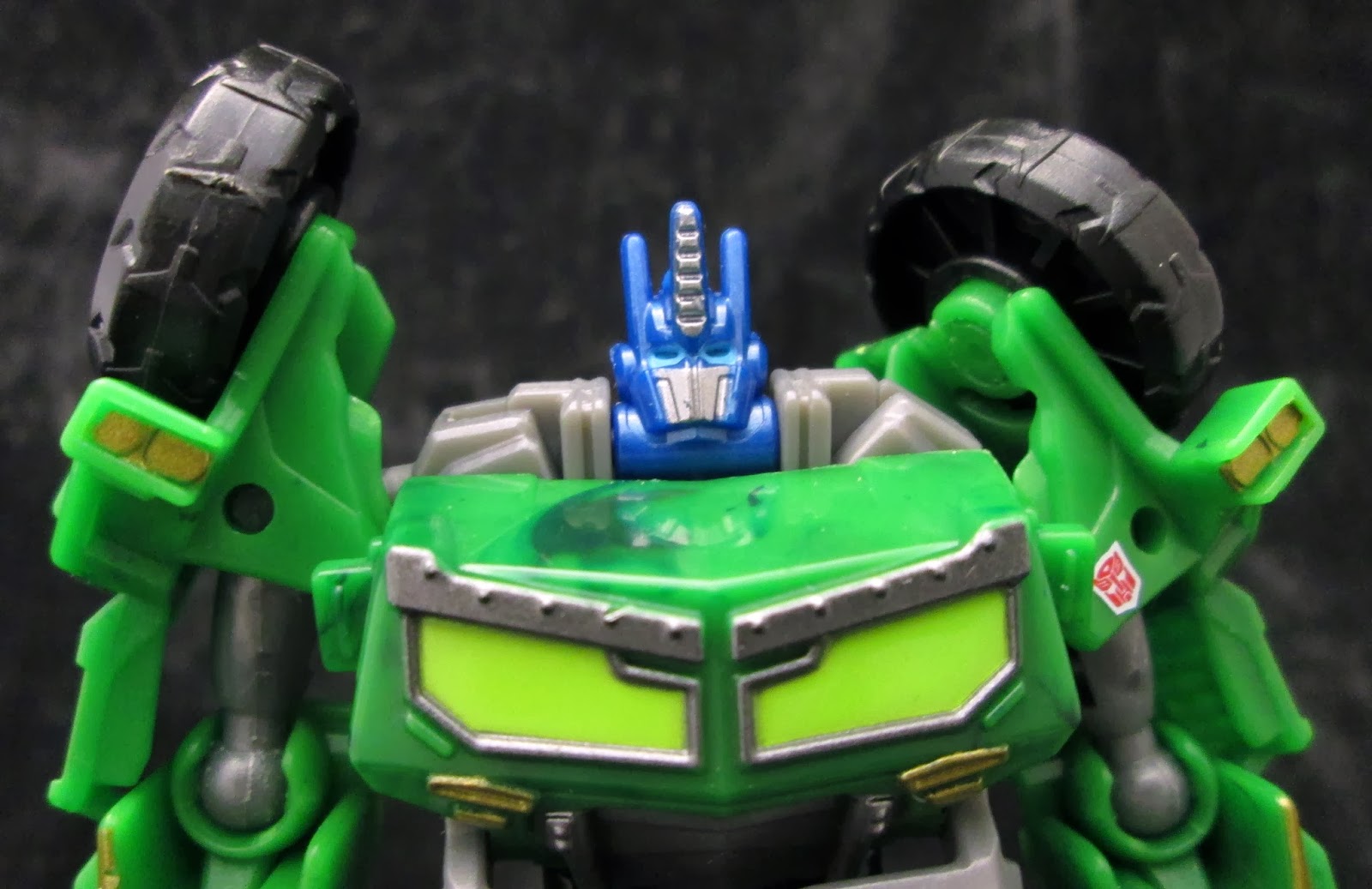Fine Vintage Reviews: Hasbro Transformers Beast Hunters Commander Class ...