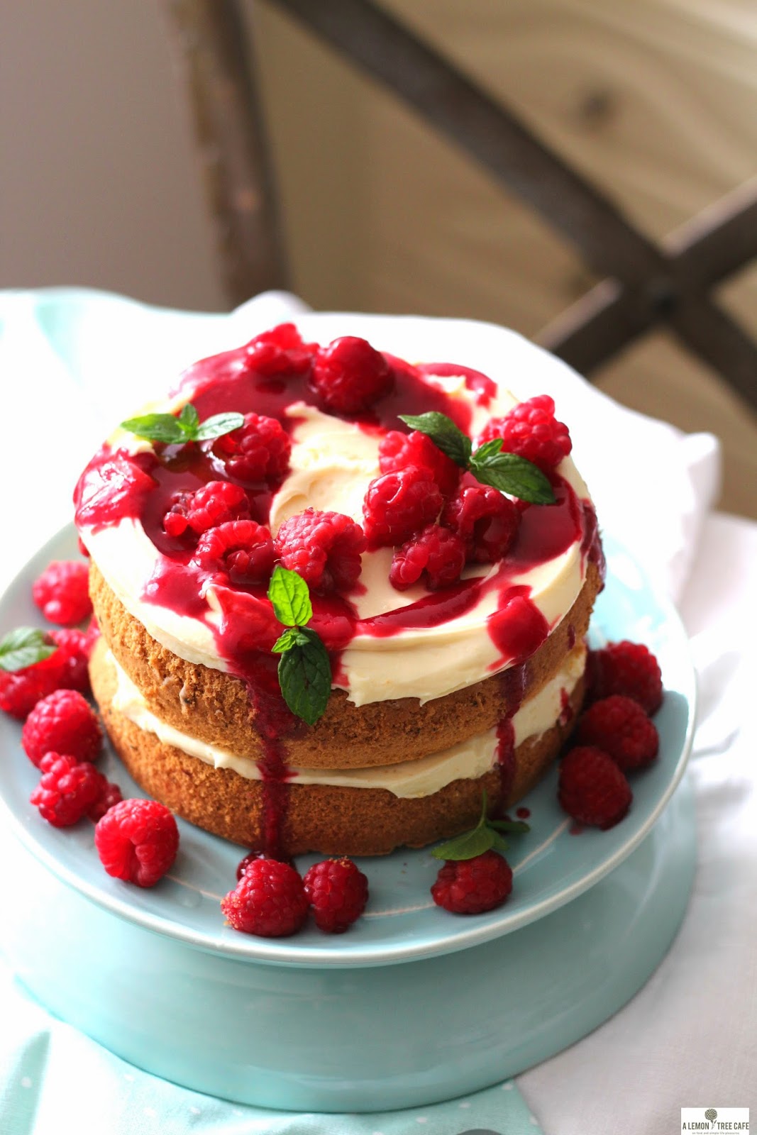 a lemon tree cafe: TORT Z KREMEM Z MASCARPONE I BIALEJ CZEKOLADY Z ...