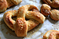 Clutzy Cooking: Presenting Pretzels!