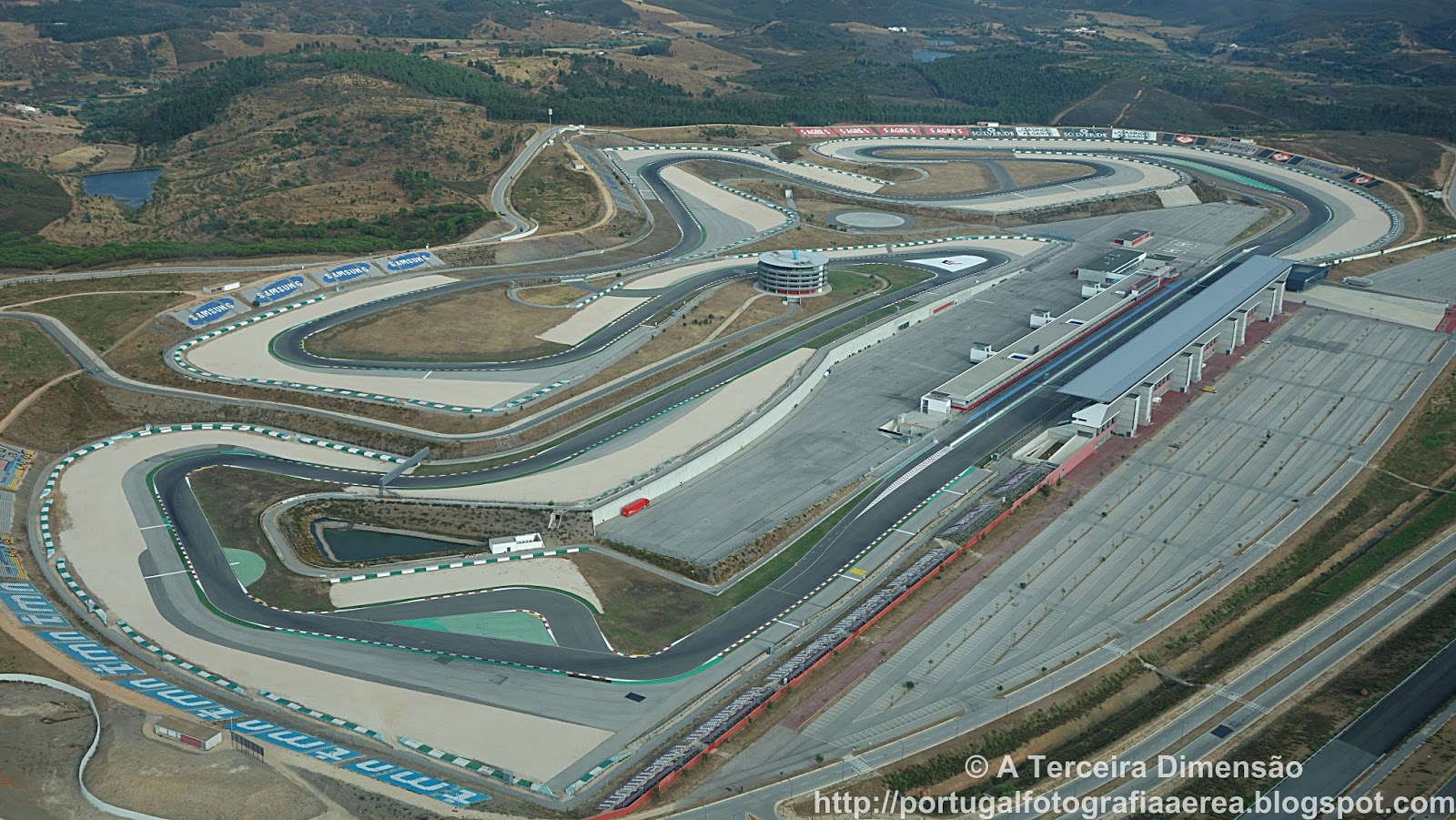 A Terceira Dimensão: Autódromo Internacional do Algarve