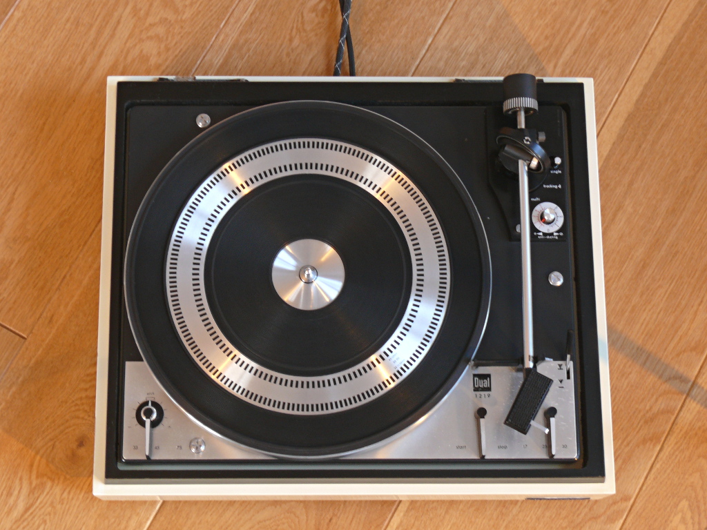 Classic Turntables: Neu eingetroffen: Dual 1219 in Grundig PS71-Schatulle