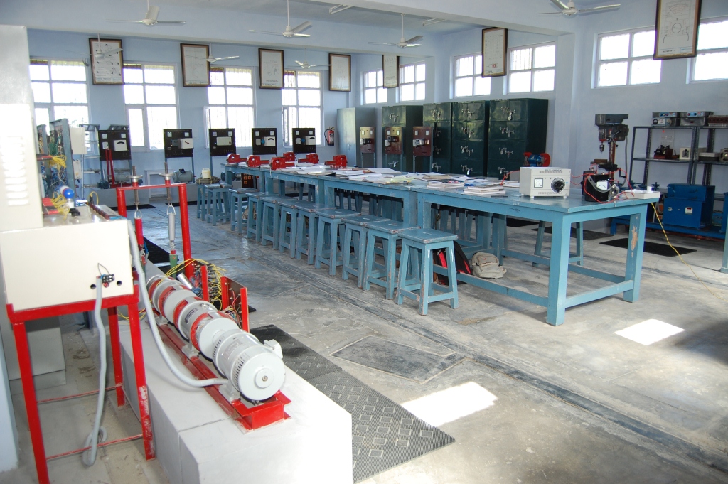 How to Beneficial ITI Trade Course for 12th Pass Students