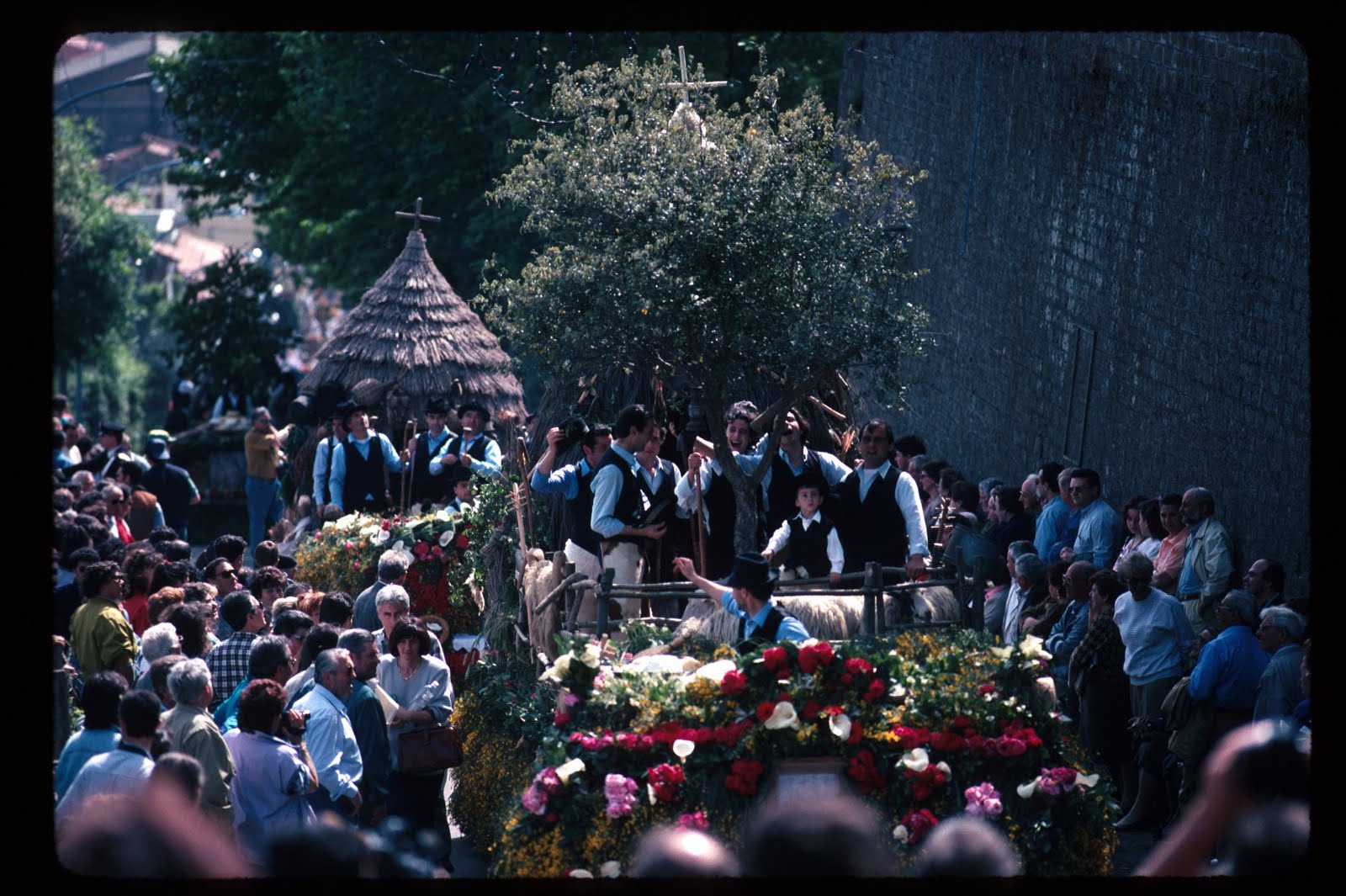 50 Years In Italy: Festivals of Fertility : Wedding of the Trees and La ...