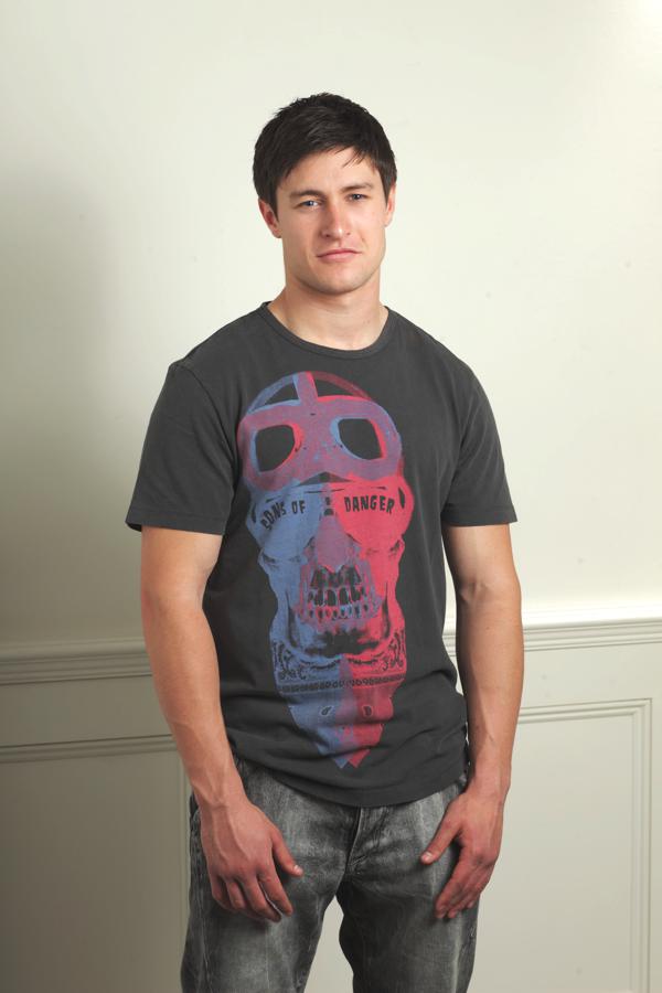 EASTENDERS GOSS: Cast Photo's: Tyler Moon