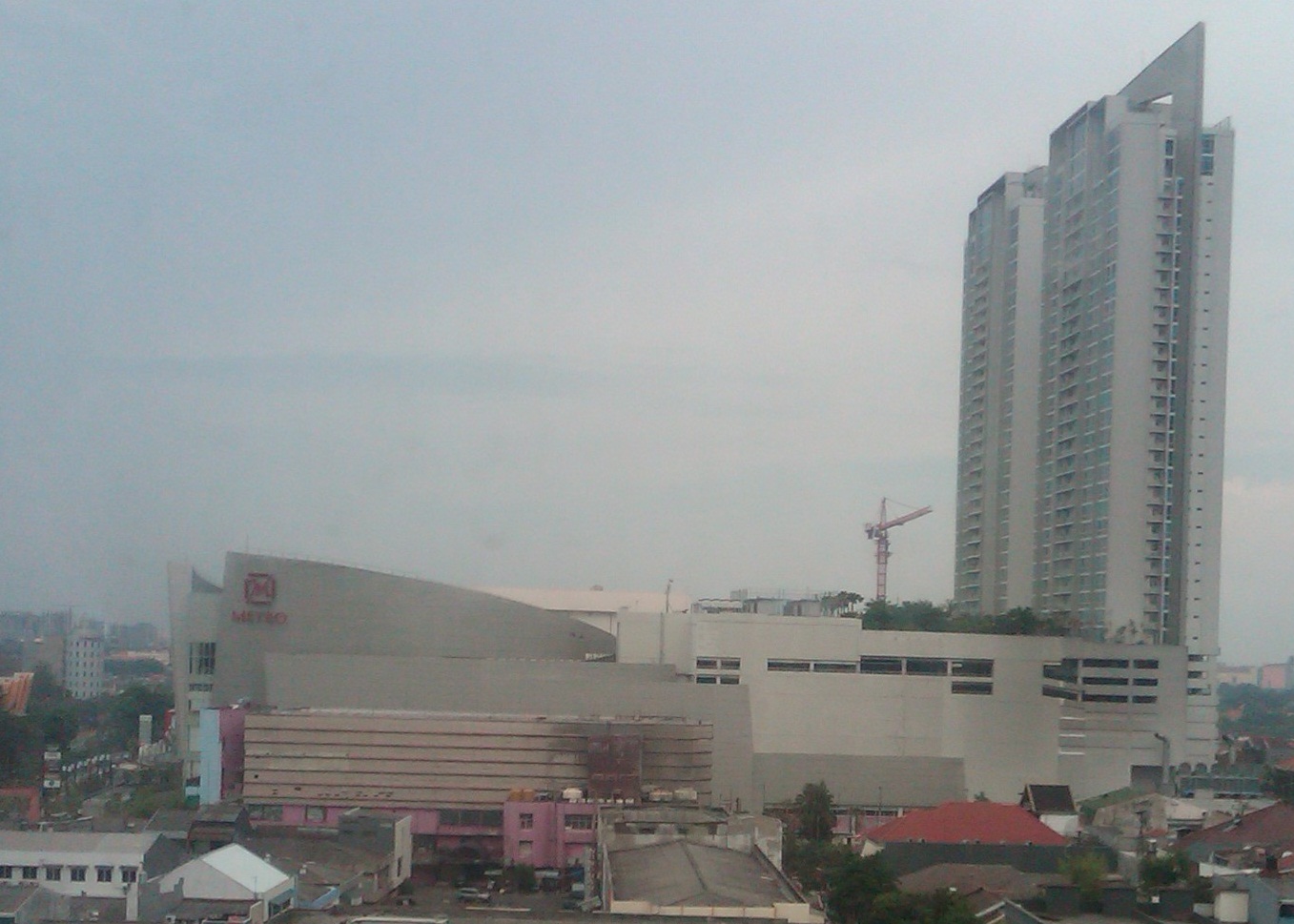TAKJUB INDONESIA: MALL CIPUTRA WORLD, SURABAYA