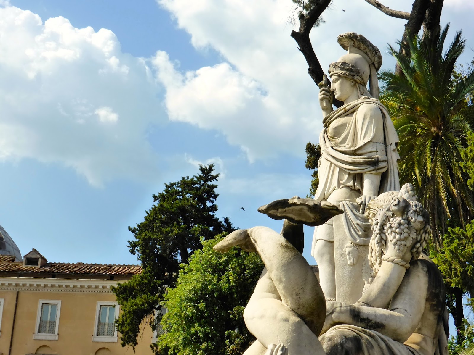 Facciamo un giro in centro?: ROMA - TRIDENTE