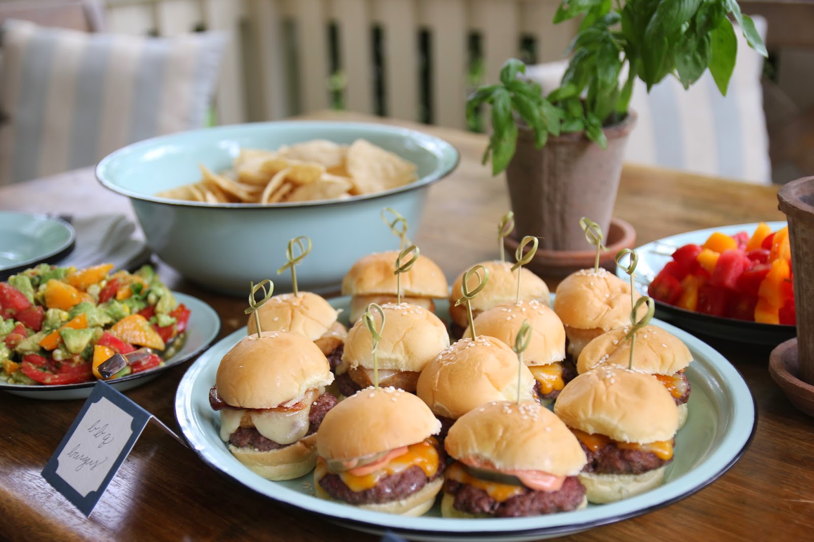 BBQ & Onion Ring Sliders | Easy Summer Party Food – Jenny Steffens Hobick