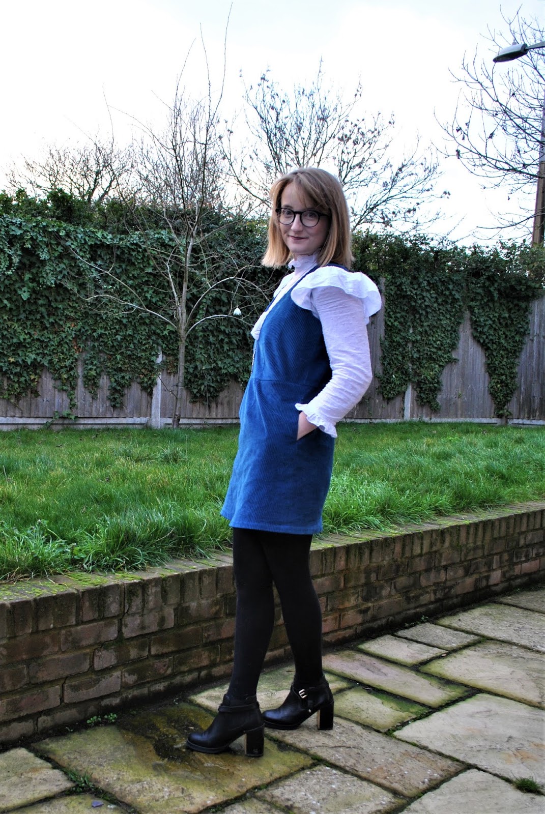 Patter Review - Seamwork, Dani Pinafore