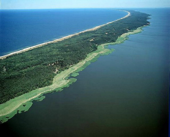 THE WORLD GEOGRAPHY: 15 Incredible Spits on Earth