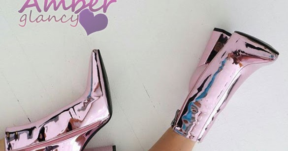How to style metallic boot