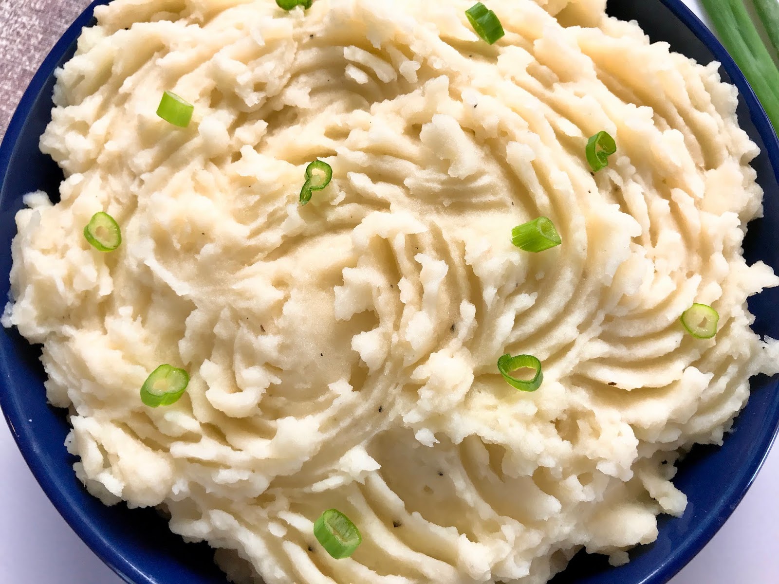 Skinny Garlic Mashed Potatoes Skinny Garlic Mashed Potatoes
