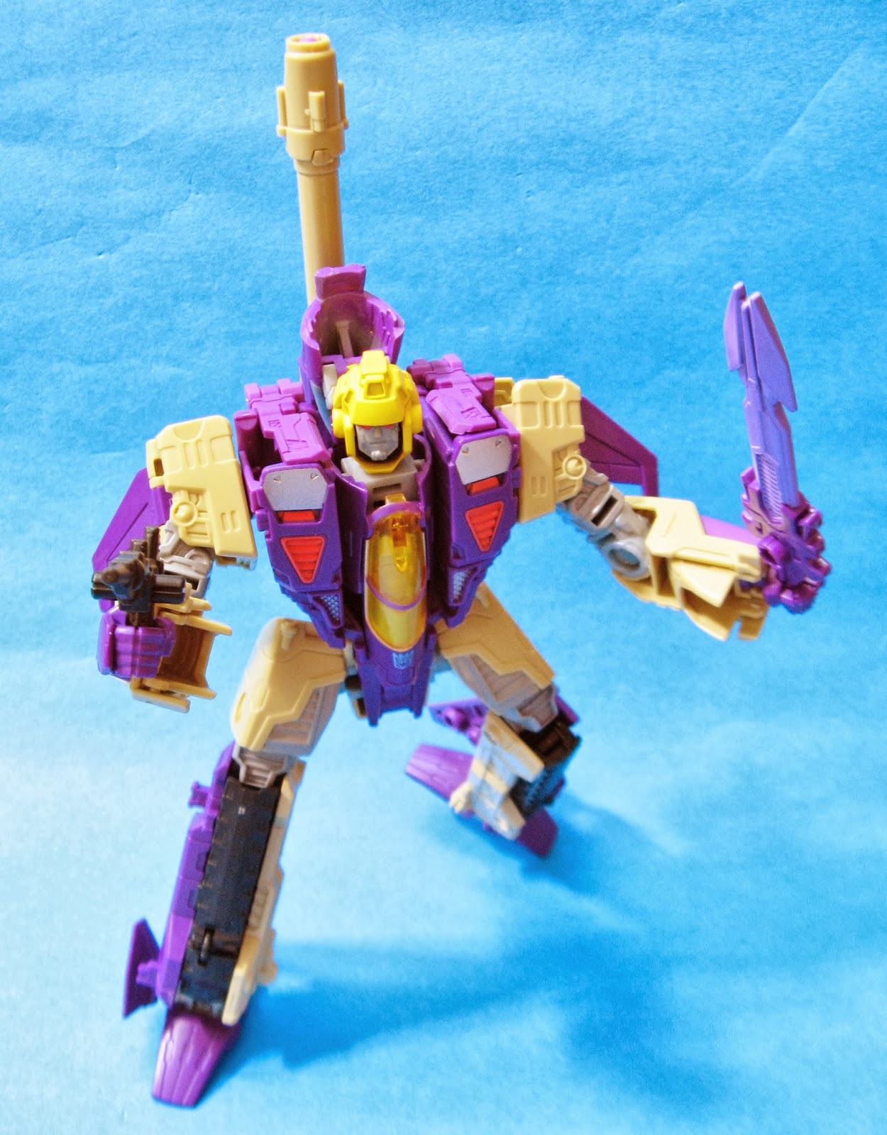 TRANSFORMERS : Generations Voyager class BLITZWING(IDW) 變形金剛世代系列 航行者級 ...