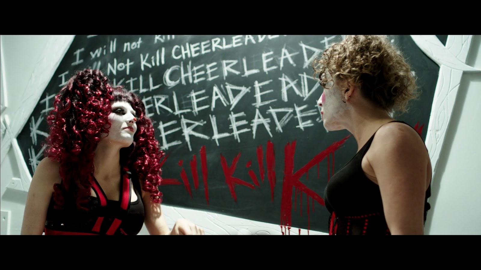 The CineFiles: THE FUNHOUSE MASSACRE (2015)