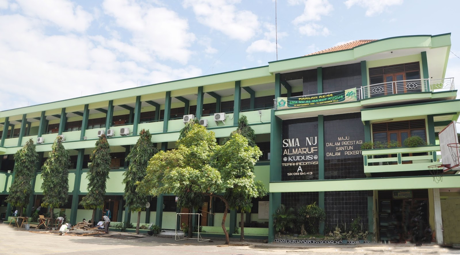 33 Gambar Gedung Sekolah Minimalis Modern - Model Desain Rumah Minimalis