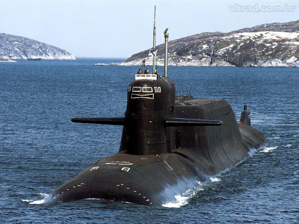I N F O R N A T U S: O Submarino