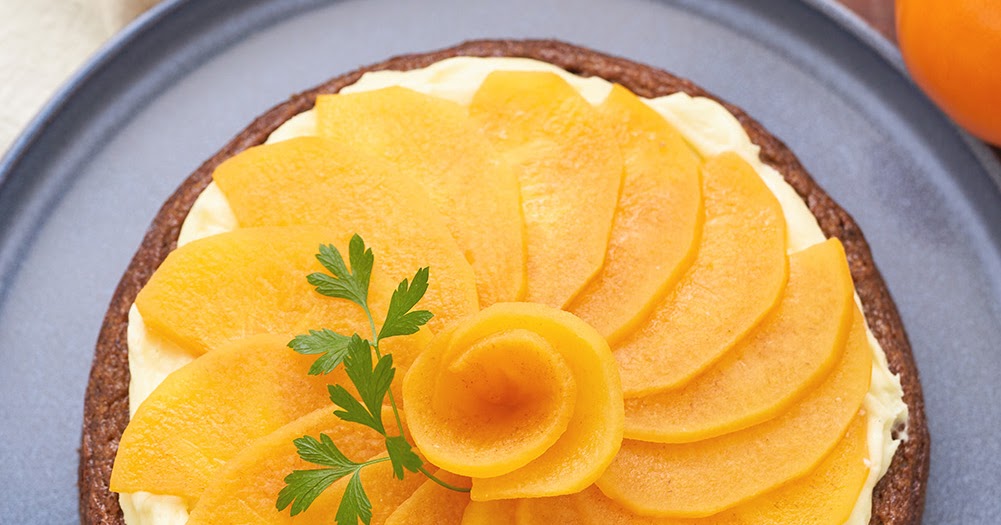 Dailydelicious Persimmon Pudding Cake With Cream Cheese Frosting
