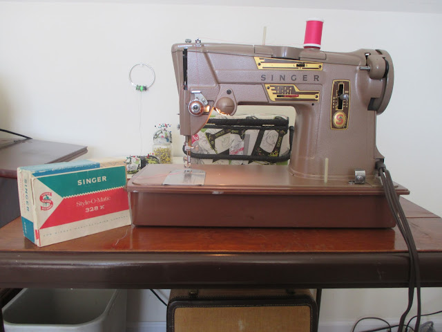 Reclaimed Stitches: Singer 328k Style-o-Matic