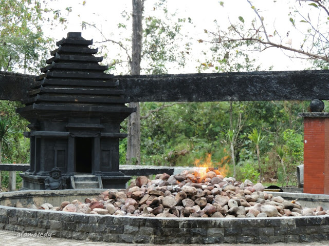 KAYANGAN API, API “ABADI” SEJAK ZAMAN MAJAPAHIT - alaMasEdy