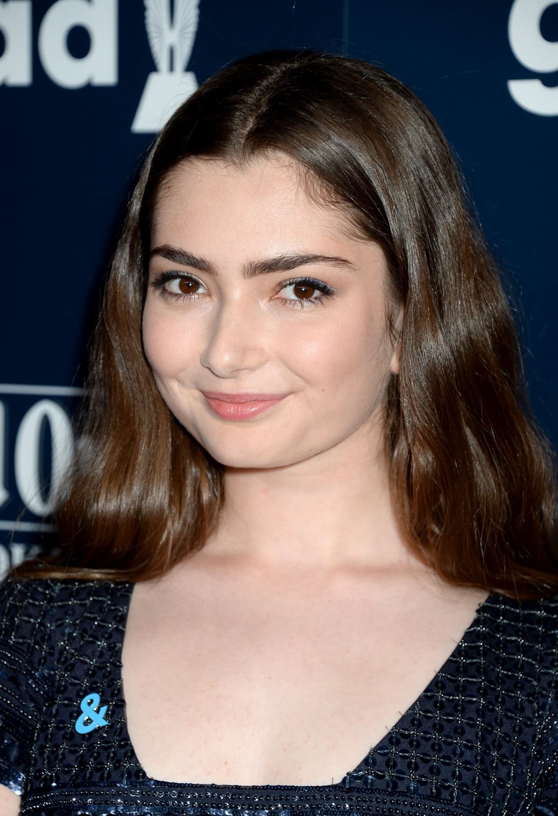 Starlet Arcade: Hot Emily Robinson