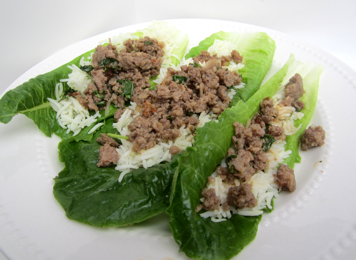 Maiya knits. Mayhem ensues.: Thai Laab Dinner